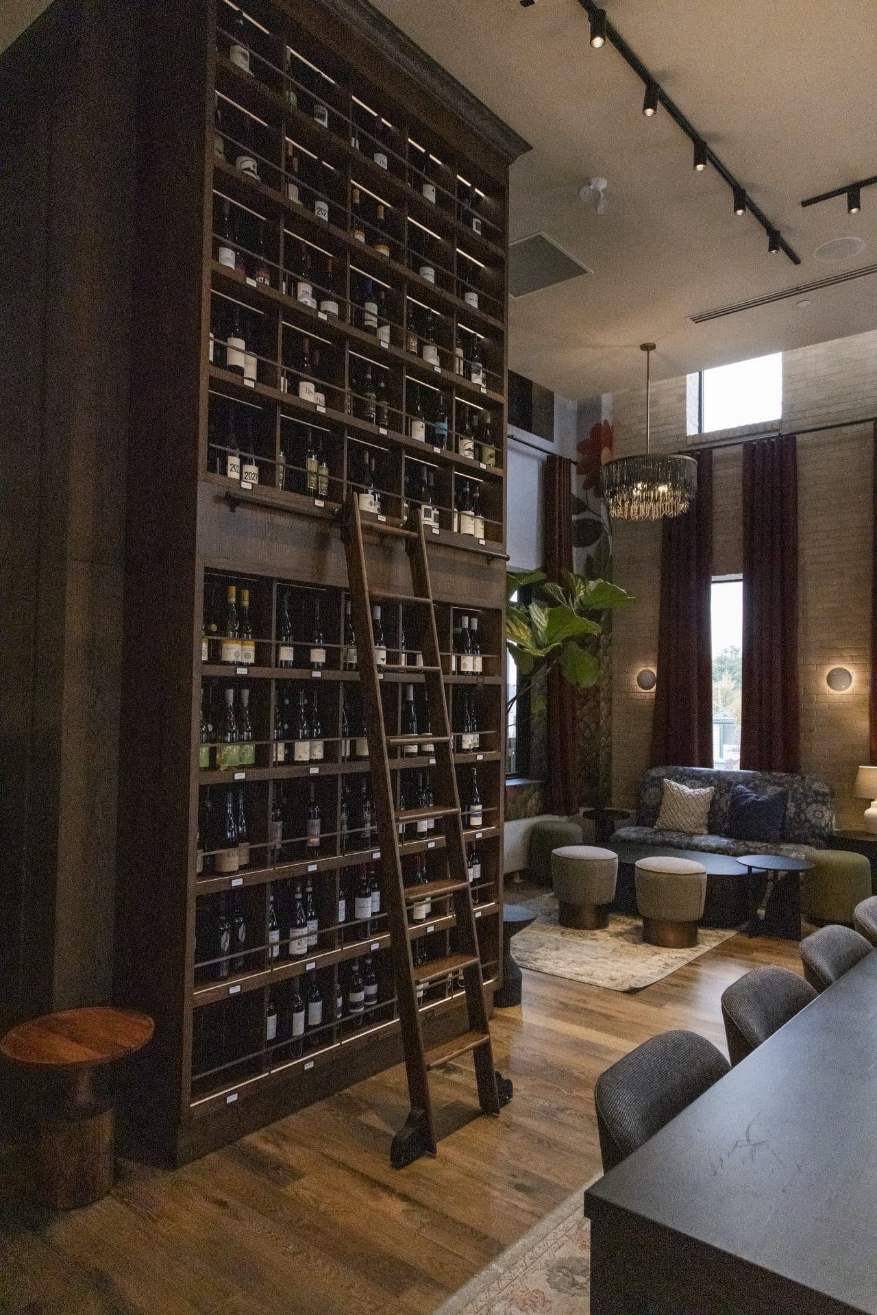 LaLa Social House | RFP DESIGN GROUP INC.